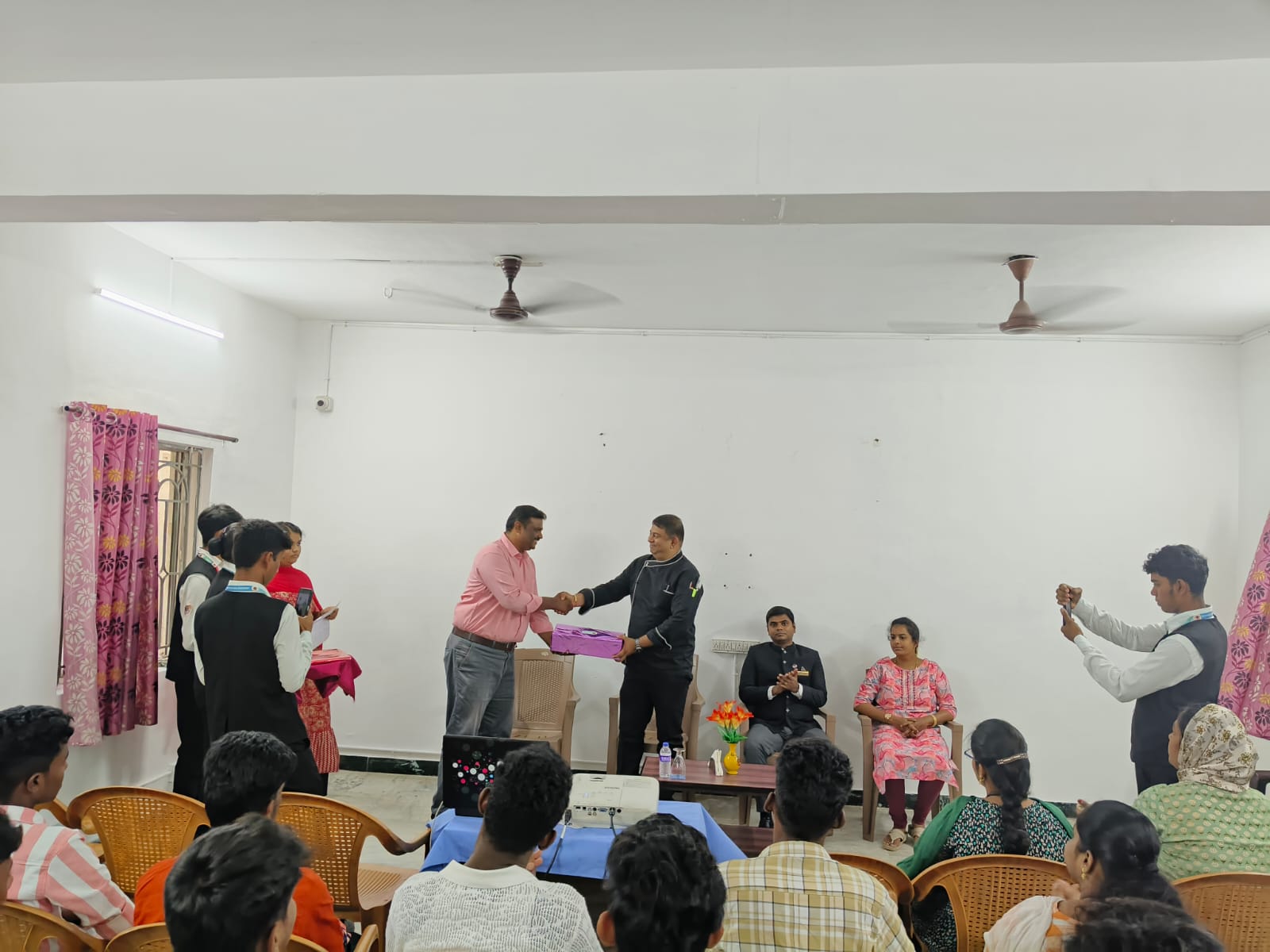 Contact Minerva College: Get In Touch for Admissions & Queries